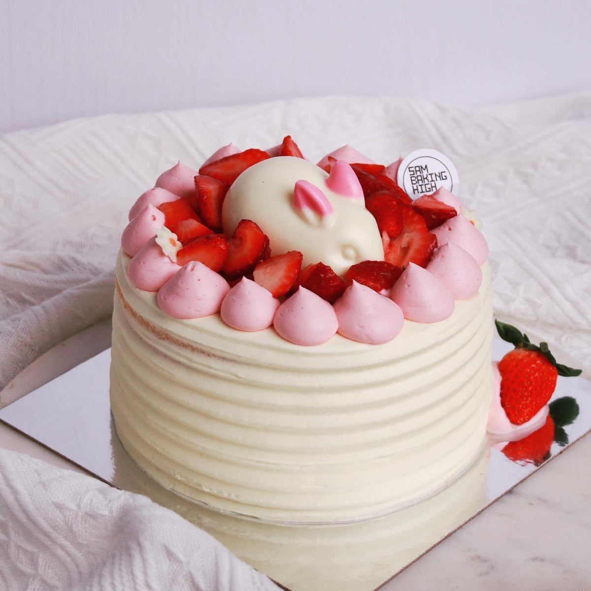 Baking A Cake – Sam Baking High